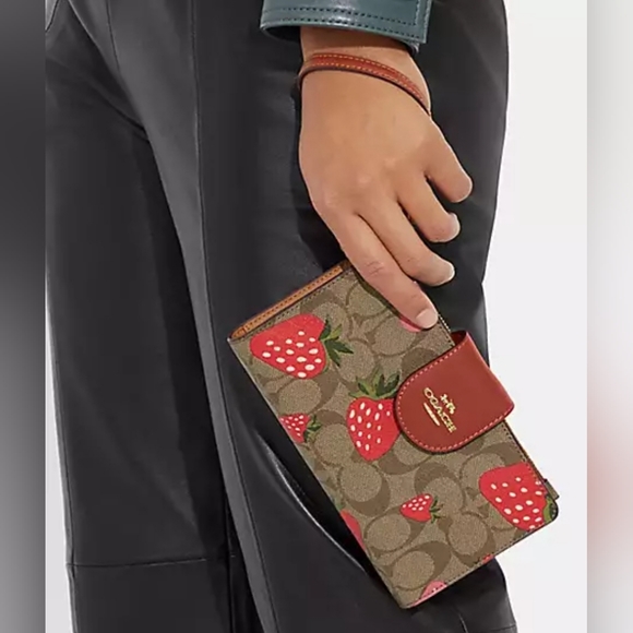 Coach | Bags | Coach Tech Wallet In Signature Canvas With Wild ...